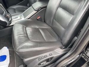 Black Volvo V70 2012 in Kaunas, with an engine capacity of 1.98 L and mileage of 287 thousand km for 5650 €, photo 23 on AUTOMOTO.COM.LV