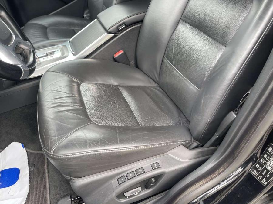 Black Volvo V70 2012 in Kaunas, with an engine capacity of 1.98 L and mileage of 287 thousand km for 5650 €, photo 23 on AUTOMOTO.COM.LV