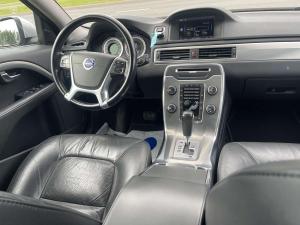 Black Volvo V70 2012 in Kaunas, with an engine capacity of 1.98 L and mileage of 287 thousand km for 5650 €, photo 25 on AUTOMOTO.COM.LV