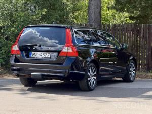 Melns Volvo V70 2012 Rīga, ar dzinēja tilpumu 2.00 L un nobraukumu 295 tūkst. km par 5750 €, foto 7 vietnē AUTOMOTO.COM.LV