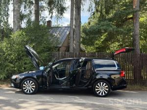Melns Volvo V70 2012 Rīga, ar dzinēja tilpumu 2.00 L un nobraukumu 295 tūkst. km par 5750 €, foto 26 vietnē AUTOMOTO.COM.LV