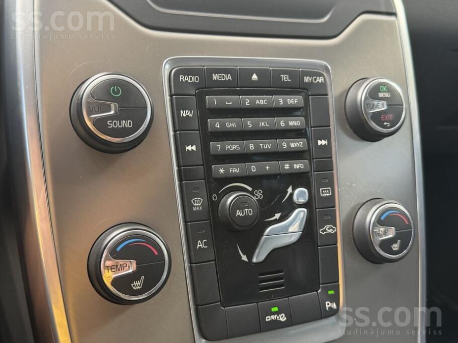 Melns Volvo V70 2012 Rīga, ar dzinēja tilpumu 2.00 L un nobraukumu 298 tūkst. km par 5499 €, foto 17 vietnē AUTOMOTO.COM.LV