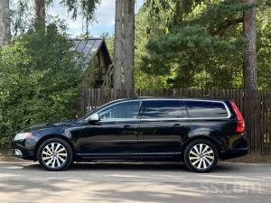 Melns Volvo V70 2012 Rīga, ar dzinēja tilpumu 2.00 L un nobraukumu 298 tūkst. km par 5499 €, foto 18 vietnē AUTOMOTO.COM.LV