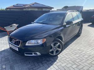 Black Volvo V70 2012 in Siauliai, with an engine capacity of 1.98 L and mileage of 334 thousand km for 4100 €, photo 5 on AUTOMOTO.COM.LV