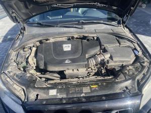 Black Volvo V70 2012 in Siauliai, with an engine capacity of 1.98 L and mileage of 334 thousand km for 4100 €, photo 12 on AUTOMOTO.COM.LV