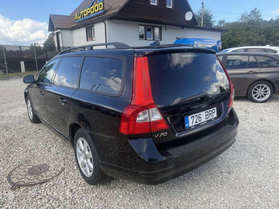 Melns Volvo V70 2012 Veru, ar dzinēja tilpumu 2.00 L un nobraukumu 537 tūkst. km par 2190 €, foto 5 vietnē AUTOMOTO.COM.LV