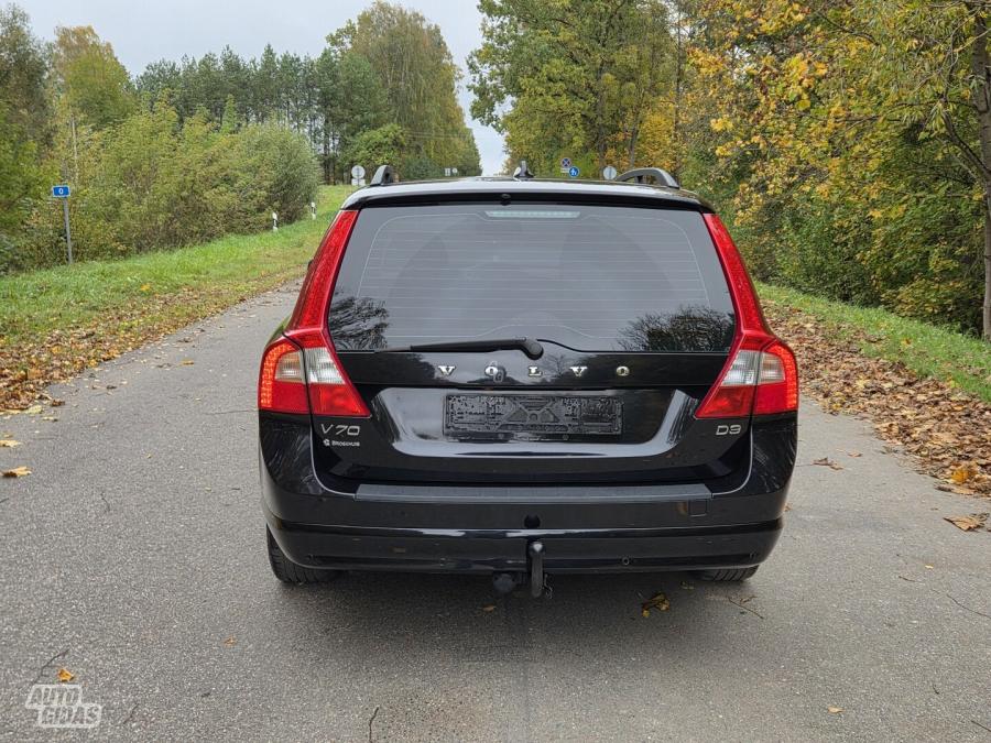 Melns Volvo V70 2012 Kauņa, ar dzinēja tilpumu 2.00 L un nobraukumu 275 tūkst. km par 6250 €, foto 7 vietnē AUTOMOTO.COM.LV