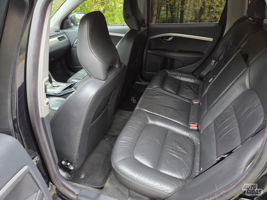 Melns Volvo V70 2012 Kauņa, ar dzinēja tilpumu 2.00 L un nobraukumu 275 tūkst. km par 6250 €, foto 12 vietnē AUTOMOTO.COM.LV