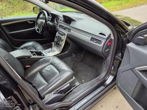 Melns Volvo V70 2012 Kauņa, ar dzinēja tilpumu 2.00 L un nobraukumu 275 tūkst. km par 6250 €, foto 14 vietnē AUTOMOTO.COM.LV