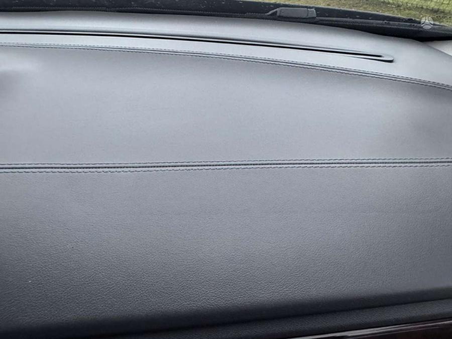 Black Volvo V70 2013 in Kursenai, with an engine capacity of 2.40 L and mileage of 296 thousand km for 6999 €, photo 7 on AUTOMOTO.COM.LV