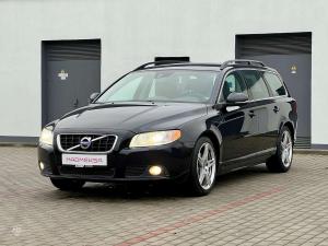 Black Volvo V70 2013 in Vilnius, with an engine capacity of 1.98 L and mileage of 311 thousand km for 5990 €, photo 3 on AUTOMOTO.COM.LV