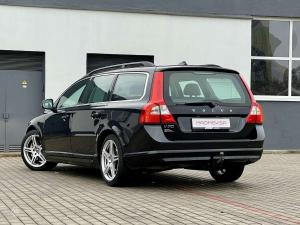 Black Volvo V70 2013 in Vilnius, with an engine capacity of 1.98 L and mileage of 311 thousand km for 5990 €, photo 6 on AUTOMOTO.COM.LV
