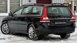 Black Volvo V70 2013 in Ukmerge, with an engine capacity of 1.98 L and mileage of 331 thousand km for 6750 €, photo 3 on AUTOMOTO.COM.LV