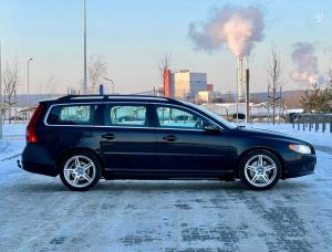 Black Volvo V70 2013 in Vilnius, with an engine capacity of 1.98 L and mileage of 311 thousand km for 5290 €, photo 7 on AUTOMOTO.COM.LV