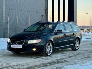Black Volvo V70 2013 in Vilnius, with an engine capacity of 1.98 L and mileage of 311 thousand km for 5290 €, photo 11 on AUTOMOTO.COM.LV