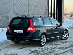 Black Volvo V70 2013 in Vilnius, with an engine capacity of 1.98 L and mileage of 311 thousand km for 5290 €, photo 16 on AUTOMOTO.COM.LV