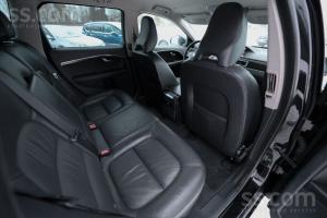 Black Volvo V70 2013 in Jelgava, with an engine capacity of 2.00 L and mileage of 0 thousand km for 6500 €, photo 12 on AUTOMOTO.COM.LV