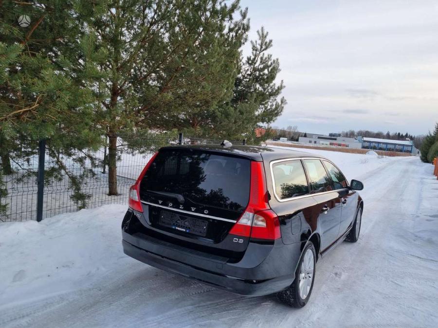 Melns Volvo V70 2013 Kauņa, ar dzinēja tilpumu 2.00 L un nobraukumu 273 tūkst. km par 6190 €, foto 8 vietnē AUTOMOTO.COM.LV