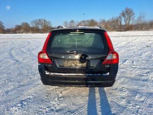 Melns Volvo V70 2013 Marijampole, ar dzinēja tilpumu 1.56 L un nobraukumu 275 tūkst. km par 3450 €, foto 7 vietnē AUTOMOTO.COM.LV