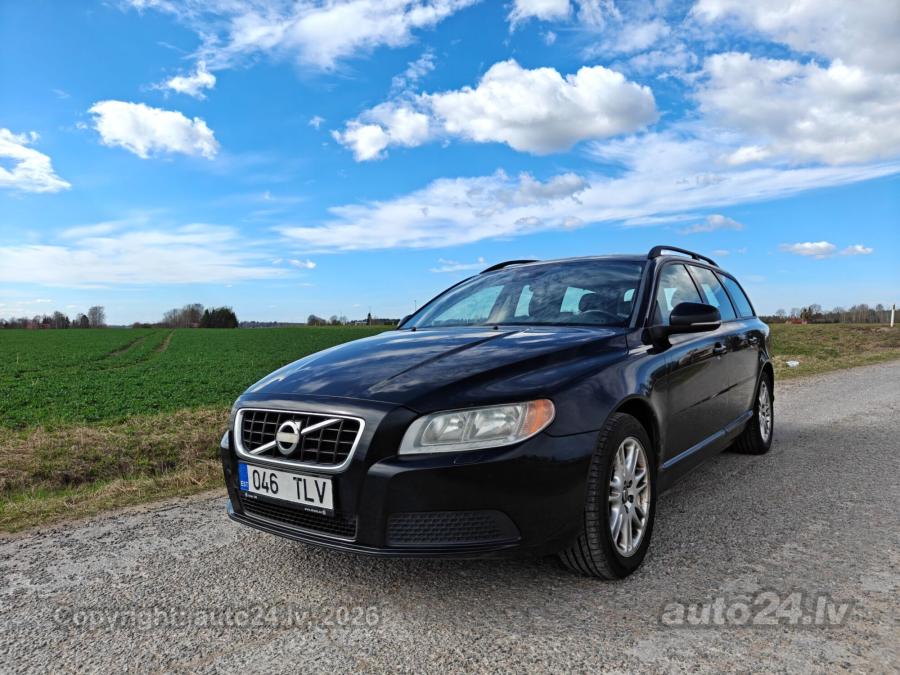 Melns Volvo V70 2013 Tallina, ar dzinēja tilpumu 2.00 L un nobraukumu 247 tūkst. km par 5900 €, foto 3 vietnē AUTOMOTO.COM.LV