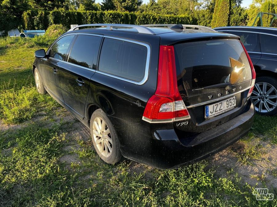 Melns Volvo V70 2013 Kauņa, ar dzinēja tilpumu 2.00 L un nobraukumu 373 tūkst. km par 4500 €, foto 5 vietnē AUTOMOTO.COM.LV
