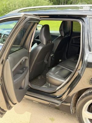 Black Volvo V70 2013 in Vilnius, with an engine capacity of 2.00 L and mileage of 320 thousand km for 4100 €, photo 9 on AUTOMOTO.COM.LV