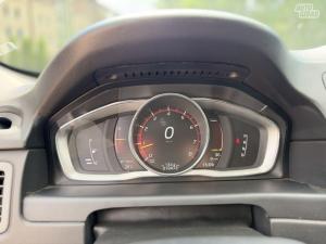 Black Volvo V70 2013 in Vilnius, with an engine capacity of 2.00 L and mileage of 320 thousand km for 4100 €, photo 11 on AUTOMOTO.COM.LV