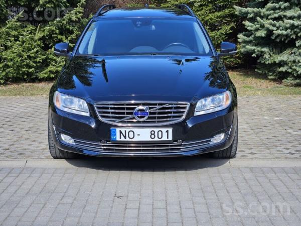 Melns Volvo V70 2013 Jūrmala, ar dzinēja tilpumu 2.00 L un nobraukumu 0 tūkst. km par 5999 €, foto 2 vietnē AUTOMOTO.COM.LV