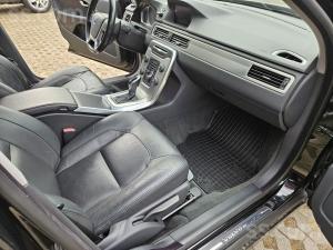 Black Volvo V70 2013 in Jurmala, with an engine capacity of 2.00 L and mileage of 0 thousand km for 5999 €, photo 14 on AUTOMOTO.COM.LV