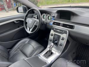 Melns Volvo V70 2013 Cēsis, ar dzinēja tilpumu 2.40 L un nobraukumu 290 tūkst. km par 7800 €, foto 12 vietnē AUTOMOTO.COM.LV