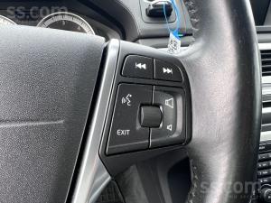 Melns Volvo V70 2013 Cēsis, ar dzinēja tilpumu 2.40 L un nobraukumu 290 tūkst. km par 7800 €, foto 20 vietnē AUTOMOTO.COM.LV