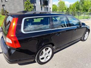 Melns Volvo V70 2013 Kauņa, ar dzinēja tilpumu 1.98 L un nobraukumu 290 tūkst. km par 5495 €, foto 5 vietnē AUTOMOTO.COM.LV