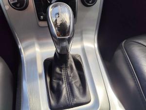 Melns Volvo V70 2013 Kauņa, ar dzinēja tilpumu 1.98 L un nobraukumu 290 tūkst. km par 5495 €, foto 18 vietnē AUTOMOTO.COM.LV