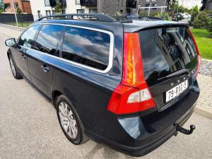 Melns Volvo V70 2013 Kauņa, ar dzinēja tilpumu 1.98 L un nobraukumu 290 tūkst. km par 5495 €, foto 38 vietnē AUTOMOTO.COM.LV