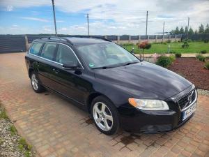 Black Volvo V70 2013 in Vilnius, with an engine capacity of 1.97 L and mileage of 289 thousand km for 5777 €, photo 10 on AUTOMOTO.COM.LV