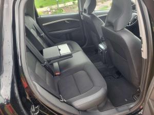 Black Volvo V70 2013 in Vilnius, with an engine capacity of 1.97 L and mileage of 289 thousand km for 5777 €, photo 16 on AUTOMOTO.COM.LV