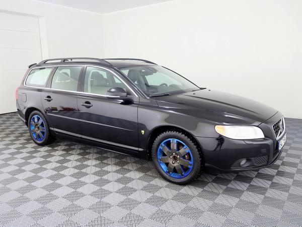 Melns Volvo V70 2013 Tallina, ar dzinēja tilpumu 2.00 L un nobraukumu 322 tūkst. km par 2199 €, foto 8 vietnē AUTOMOTO.COM.LV