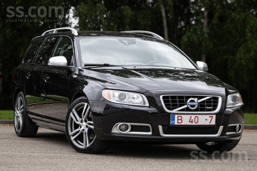 Black Volvo V70 2013 in Tukums, with an engine capacity of 2.00 L and mileage of 319 thousand km for 7950 €, photo 5 on AUTOMOTO.COM.LV