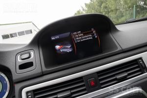 Black Volvo V70 2013 in Tukums, with an engine capacity of 2.00 L and mileage of 319 thousand km for 7950 €, photo 26 on AUTOMOTO.COM.LV