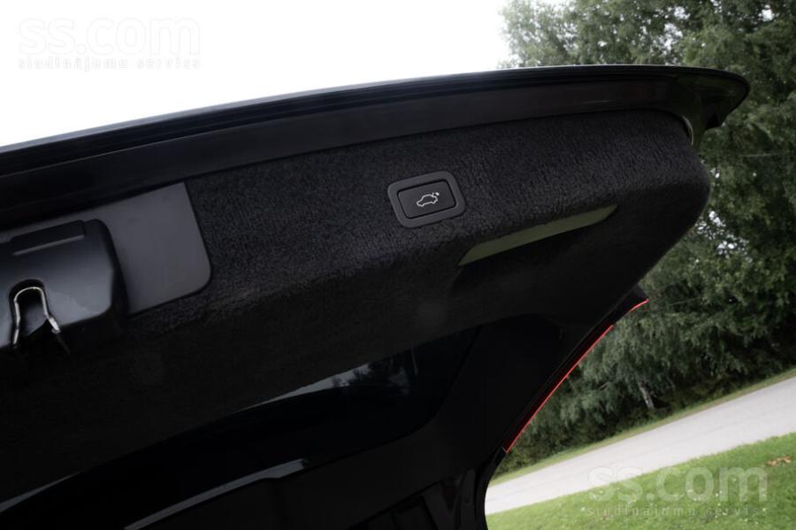 Black Volvo V70 2013 in Tukums, with an engine capacity of 2.00 L and mileage of 319 thousand km for 7950 €, photo 35 on AUTOMOTO.COM.LV
