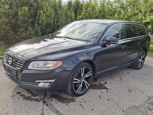 Black Volvo V70 2013 in Ukmerge, with an engine capacity of 1.97 L and mileage of 321 thousand km for 6250 €, photo  on AUTOMOTO.COM.LV