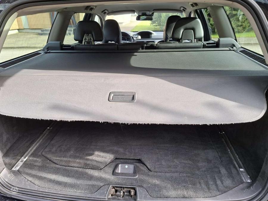 Melns Volvo V70 2013 Ukmergė, ar dzinēja tilpumu 1.97 L un nobraukumu 321 tūkst. km par 6250 €, foto 17 vietnē AUTOMOTO.COM.LV