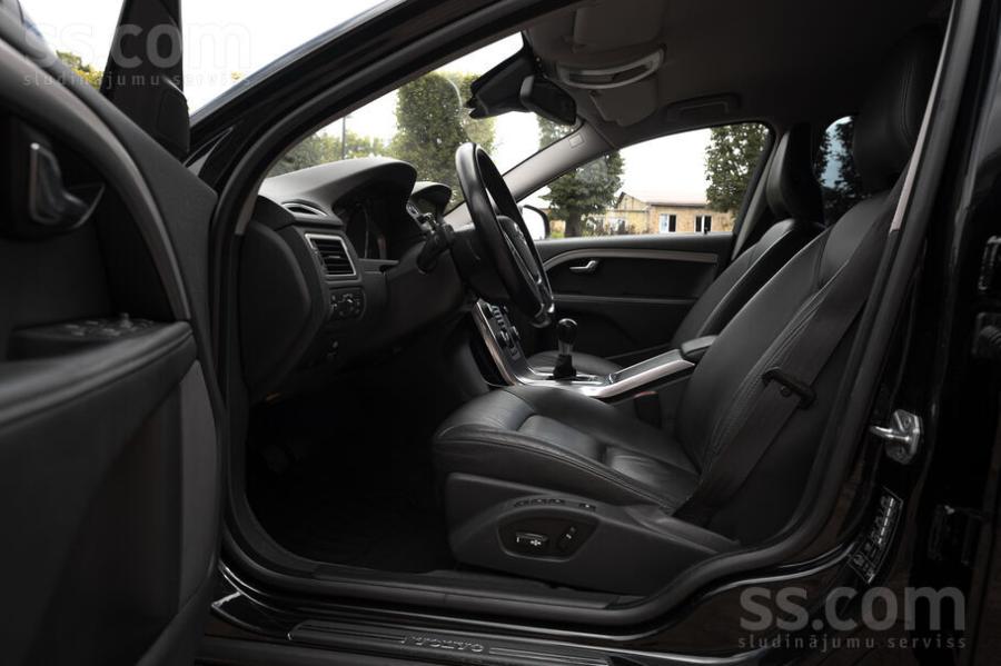 Melns Volvo V70 2013 Jelgava, ar dzinēja tilpumu 2.00 L un nobraukumu 0 tūkst. km par 6990 €, foto 6 vietnē AUTOMOTO.COM.LV