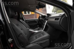 Melns Volvo V70 2013 Jelgava, ar dzinēja tilpumu 2.00 L un nobraukumu 0 tūkst. km par 6990 €, foto 8 vietnē AUTOMOTO.COM.LV