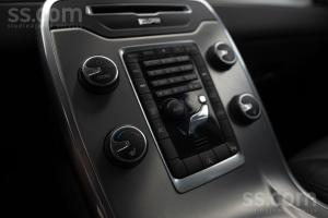 Melns Volvo V70 2013 Jelgava, ar dzinēja tilpumu 2.00 L un nobraukumu 0 tūkst. km par 6990 €, foto 12 vietnē AUTOMOTO.COM.LV