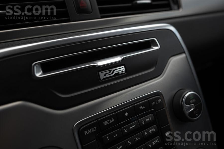 Melns Volvo V70 2013 Jelgava, ar dzinēja tilpumu 2.00 L un nobraukumu 0 tūkst. km par 6990 €, foto 13 vietnē AUTOMOTO.COM.LV