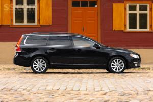 Melns Volvo V70 2013 Jelgava, ar dzinēja tilpumu 2.00 L un nobraukumu 0 tūkst. km par 6990 €, foto 18 vietnē AUTOMOTO.COM.LV
