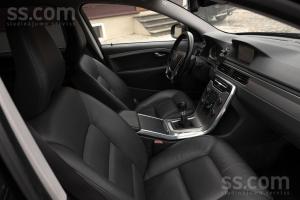 Melns Volvo V70 2013 Jelgava, ar dzinēja tilpumu 2.00 L un nobraukumu 0 tūkst. km par 6990 €, foto 22 vietnē AUTOMOTO.COM.LV
