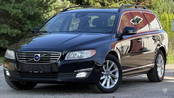Black Volvo V70 2013 in Ukmerge, with an engine capacity of 1.98 L and mileage of 352 thousand km for 5900 €, photo 1 on AUTOMOTO.COM.LV