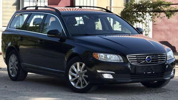 Black Volvo V70 2013 in Ukmerge, with an engine capacity of 1.98 L and mileage of 352 thousand km for 5900 €, photo 2 on AUTOMOTO.COM.LV